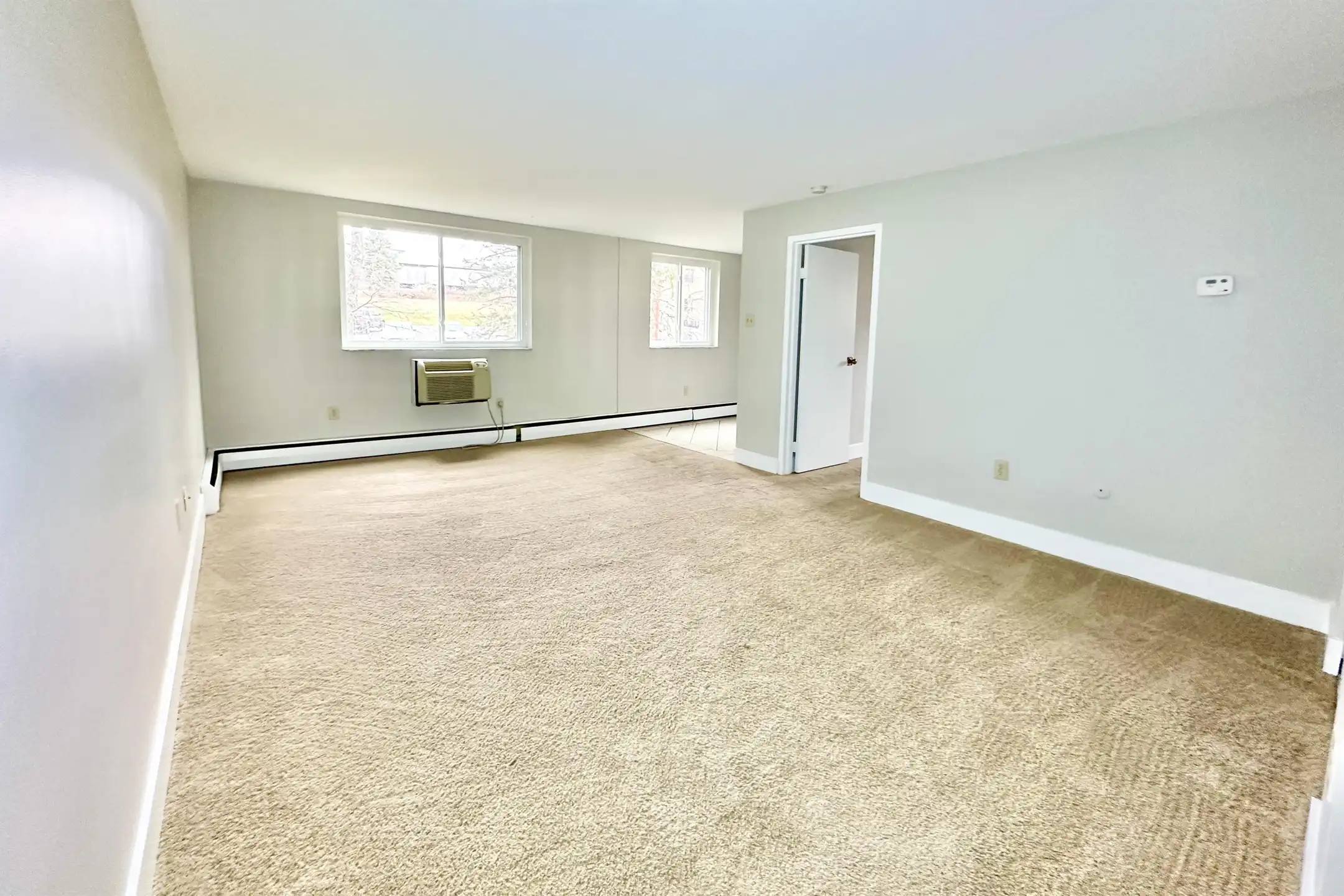 289 Moon Clinton Rd unit 9 - Carnot-Moon, PA 15108 | ApartmentGuide.com