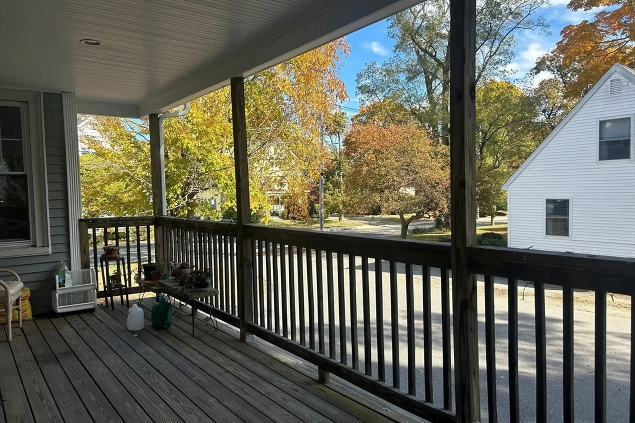 237 Water St unit 2R - Clinton, MA 01510 | ApartmentGuide.com