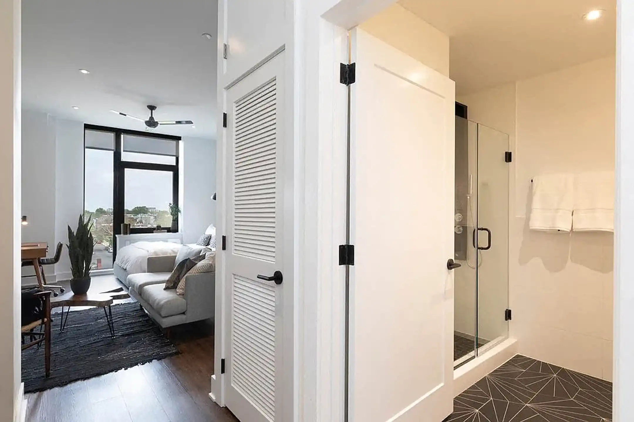 The Irvine - Philadelphia, PA 19143 | ApartmentGuide.com