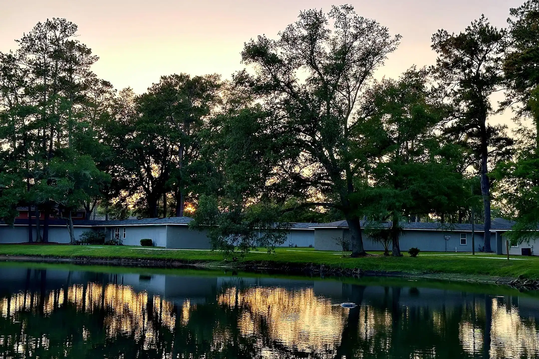 Addison Lane - Gainesville, FL 32607 | ApartmentGuide.com