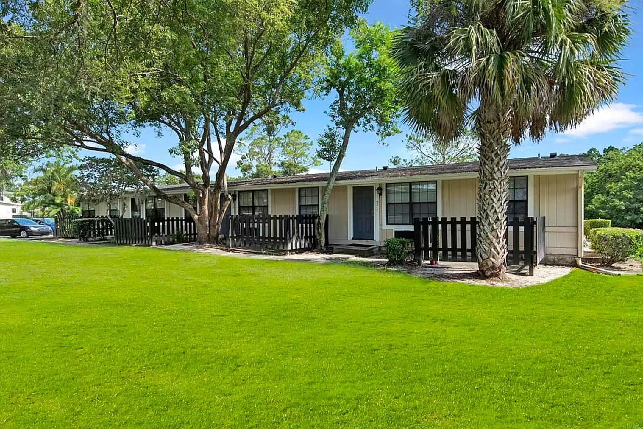 Branchwood - Winter Park, FL 32792 | ApartmentGuide.com