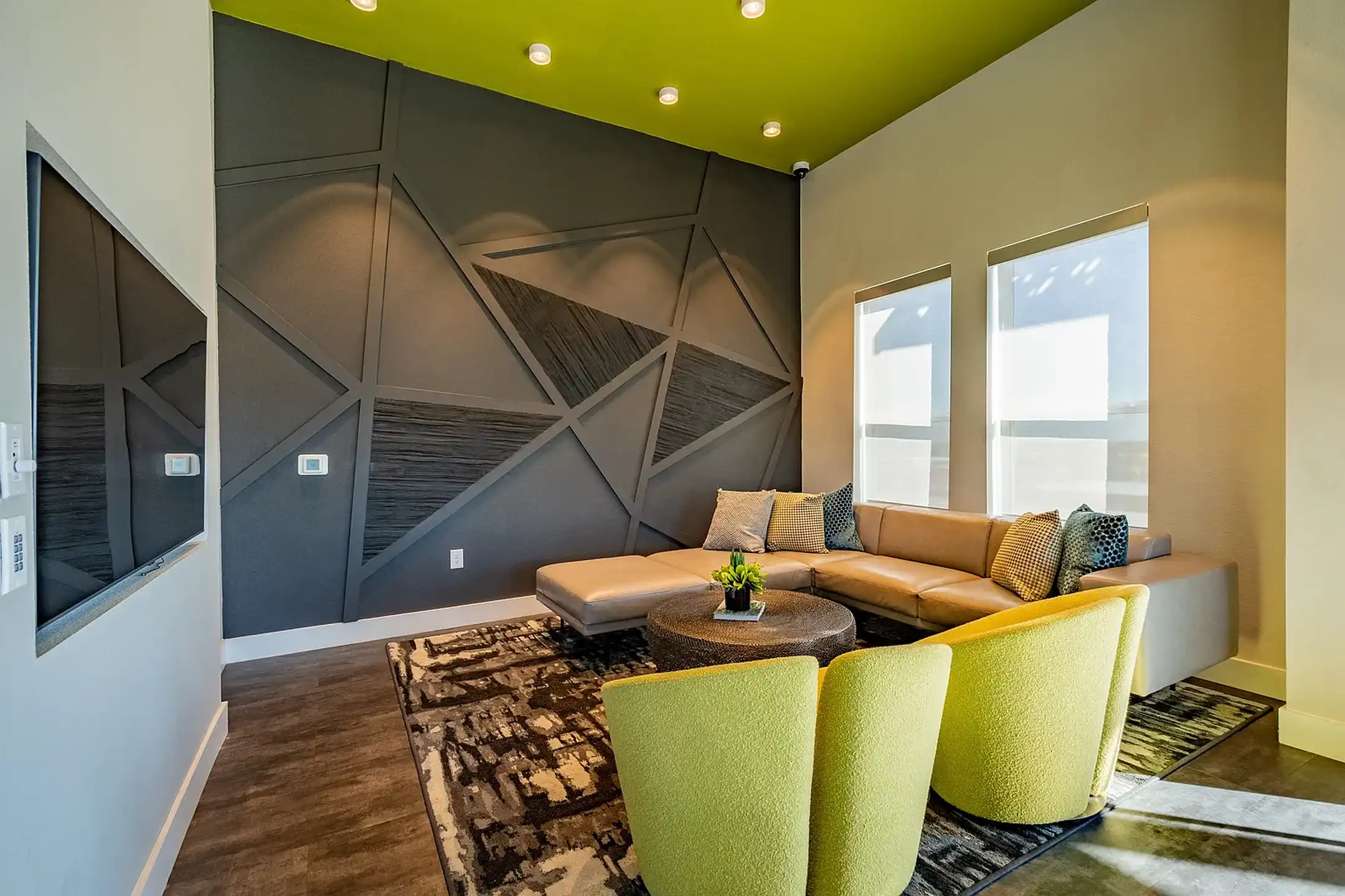 Rowlett Station - Rowlett, TX 75088 | ApartmentGuide.com