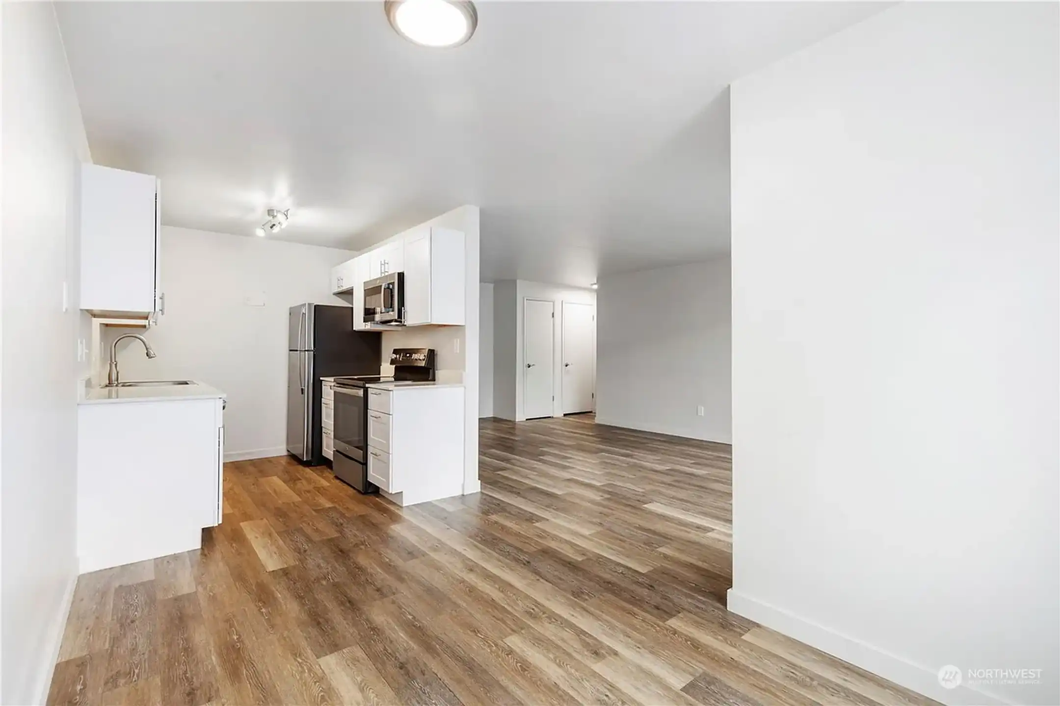 Maria Manor - Seattle, WA 98125 | ApartmentGuide.com