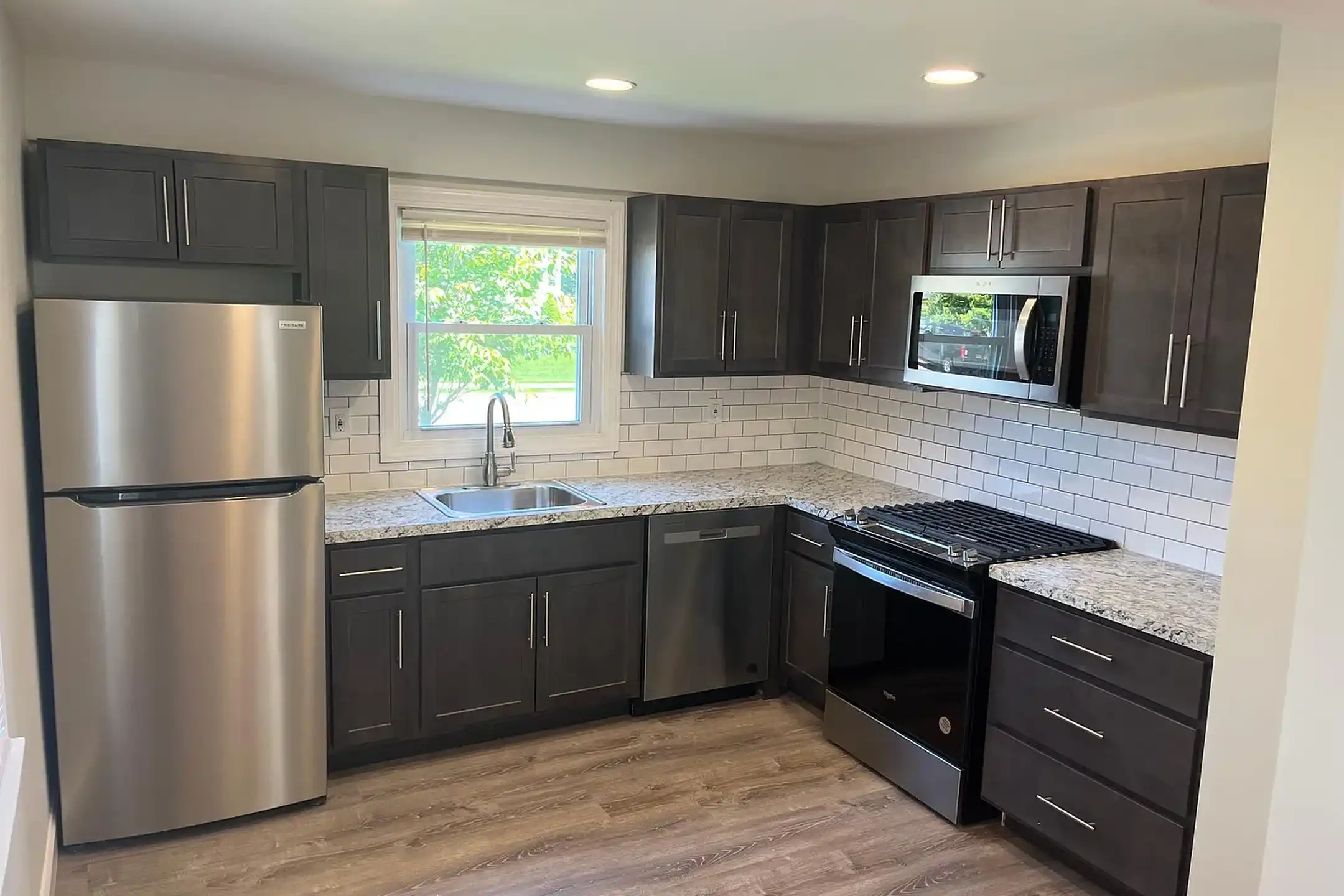 The Oaks - Spring Lake, NJ 07762 | ApartmentGuide.com