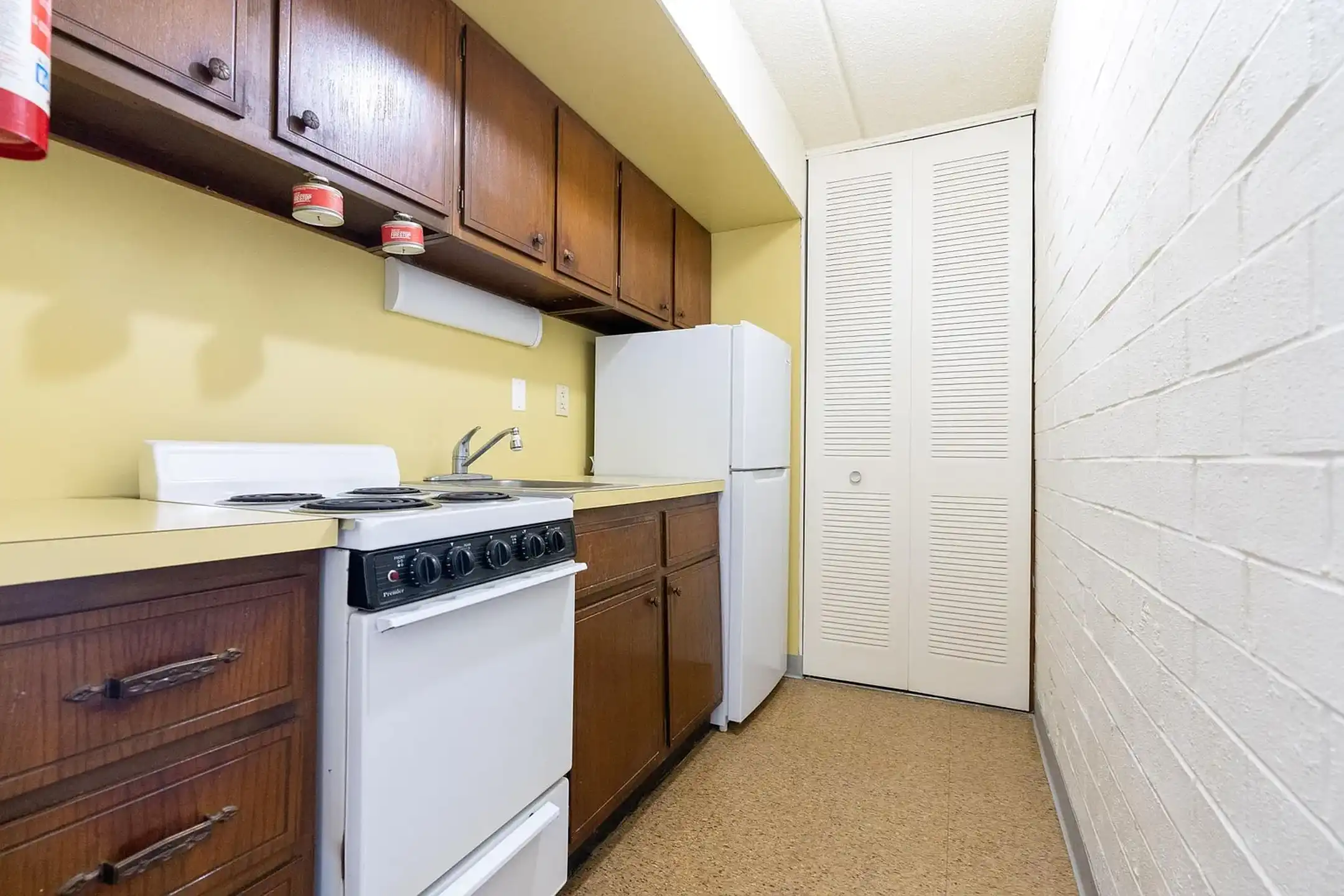 Skyline View Apartments - Reading, PA 19601 | ApartmentGuide.com