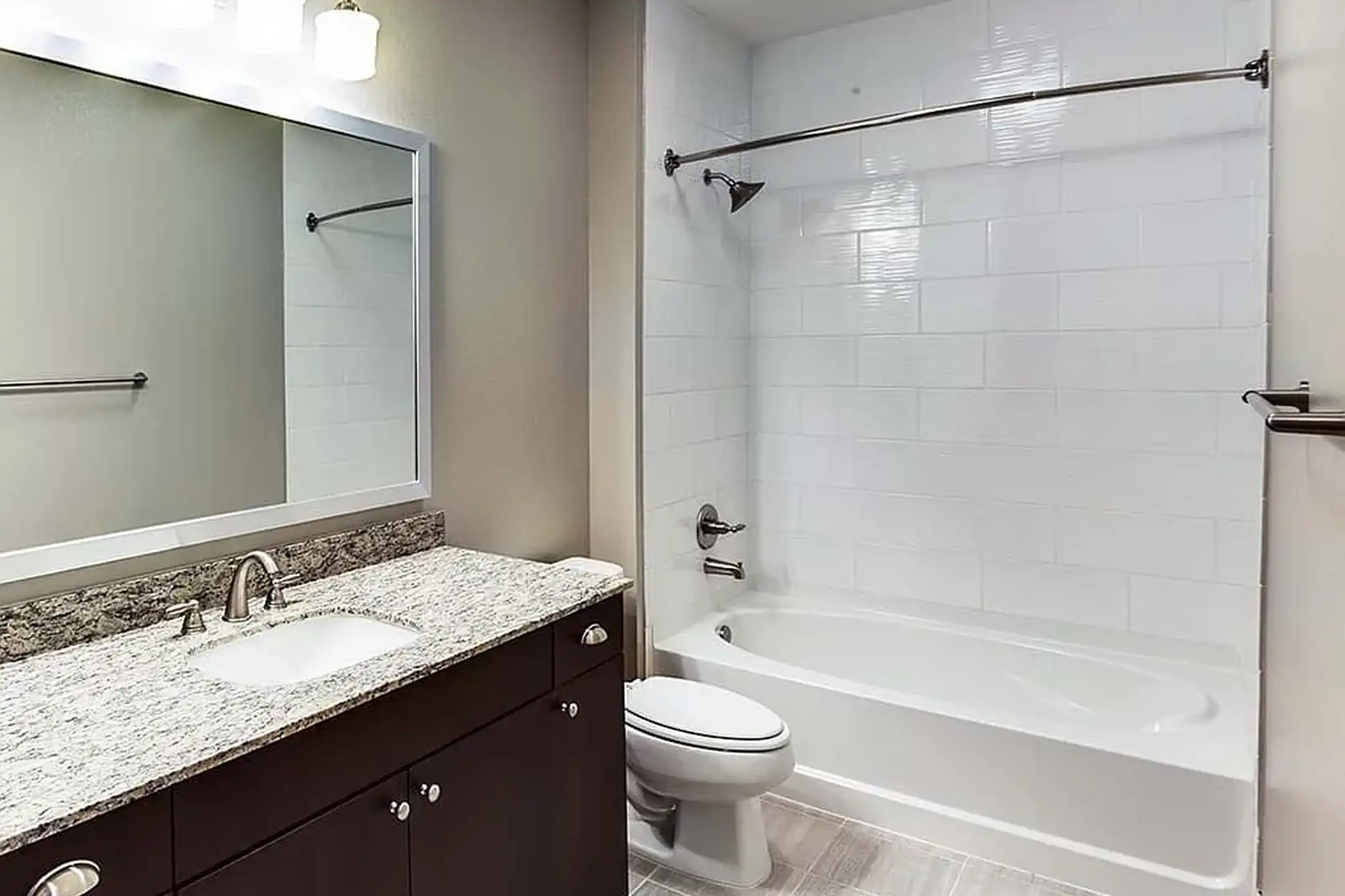 AMLI Frisco Crossing - Frisco, TX 75034 | ApartmentGuide.com