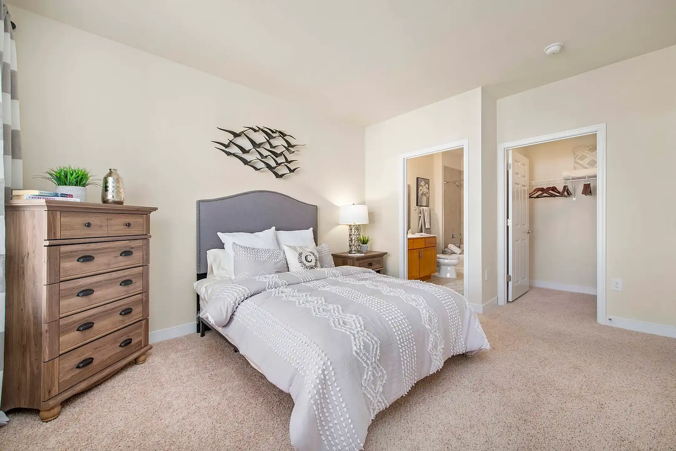 MAA Cobblestone Square - Fredericksburg, VA 22401 | ApartmentGuide.com