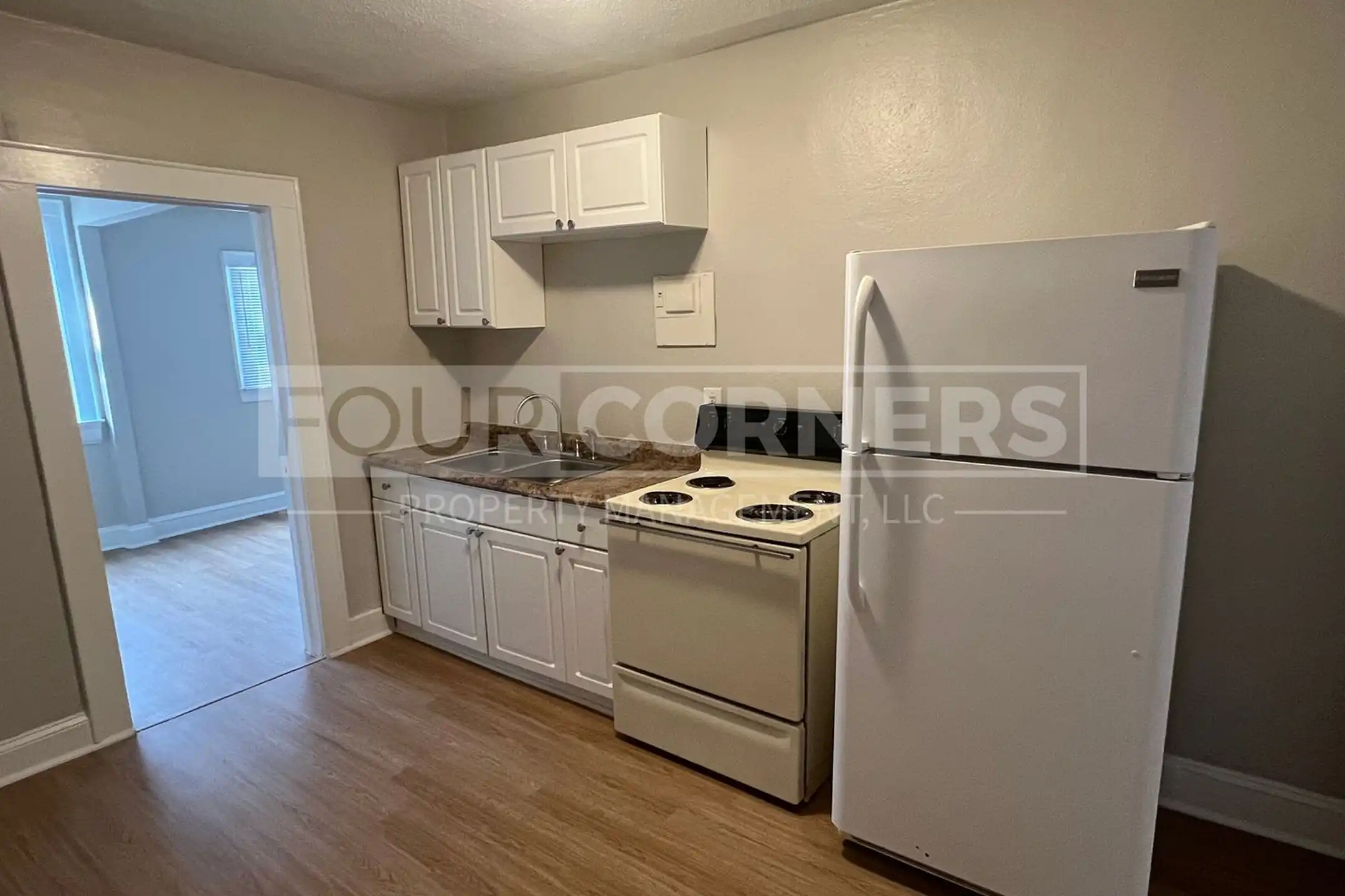 305 Fife St unit 2 - Thomasville, NC 27360 | ApartmentGuide.com