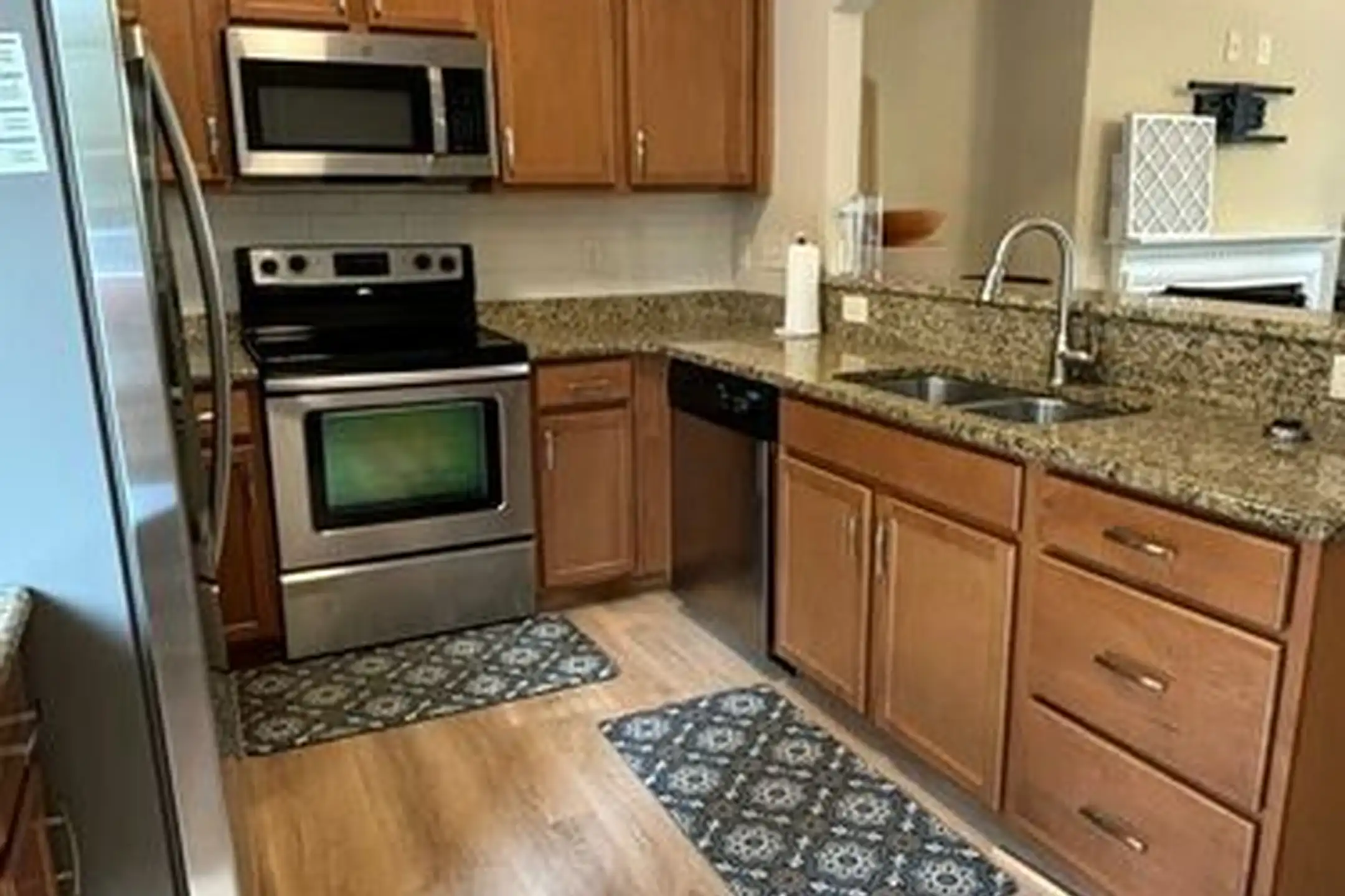 3826 Amelia Park Drive unit B - Raleigh, NC 27606 | ApartmentGuide.com