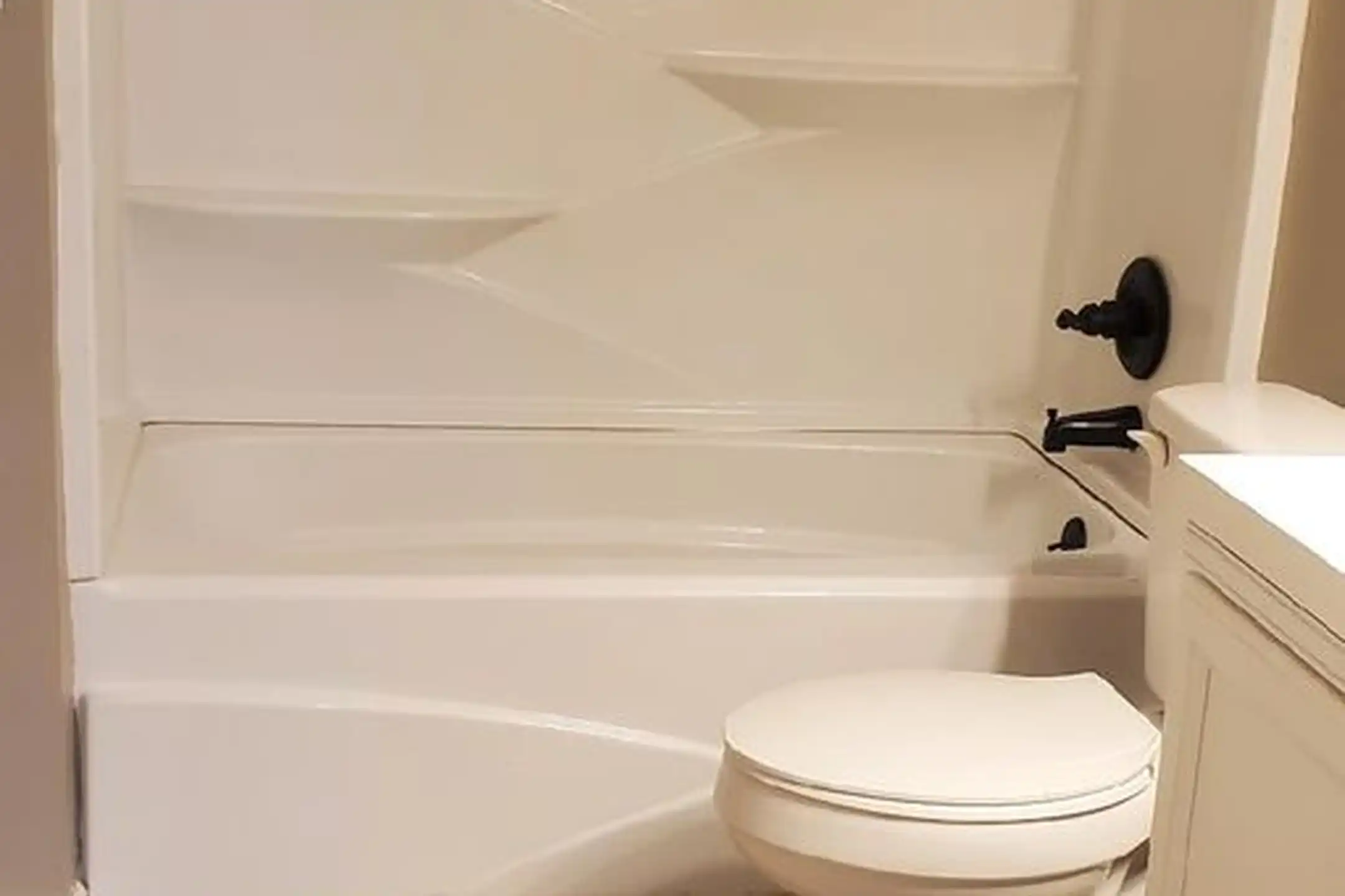 200 Doc Prince Dr unit 2-4 - Rainbow City, AL 35906 | ApartmentGuide.com