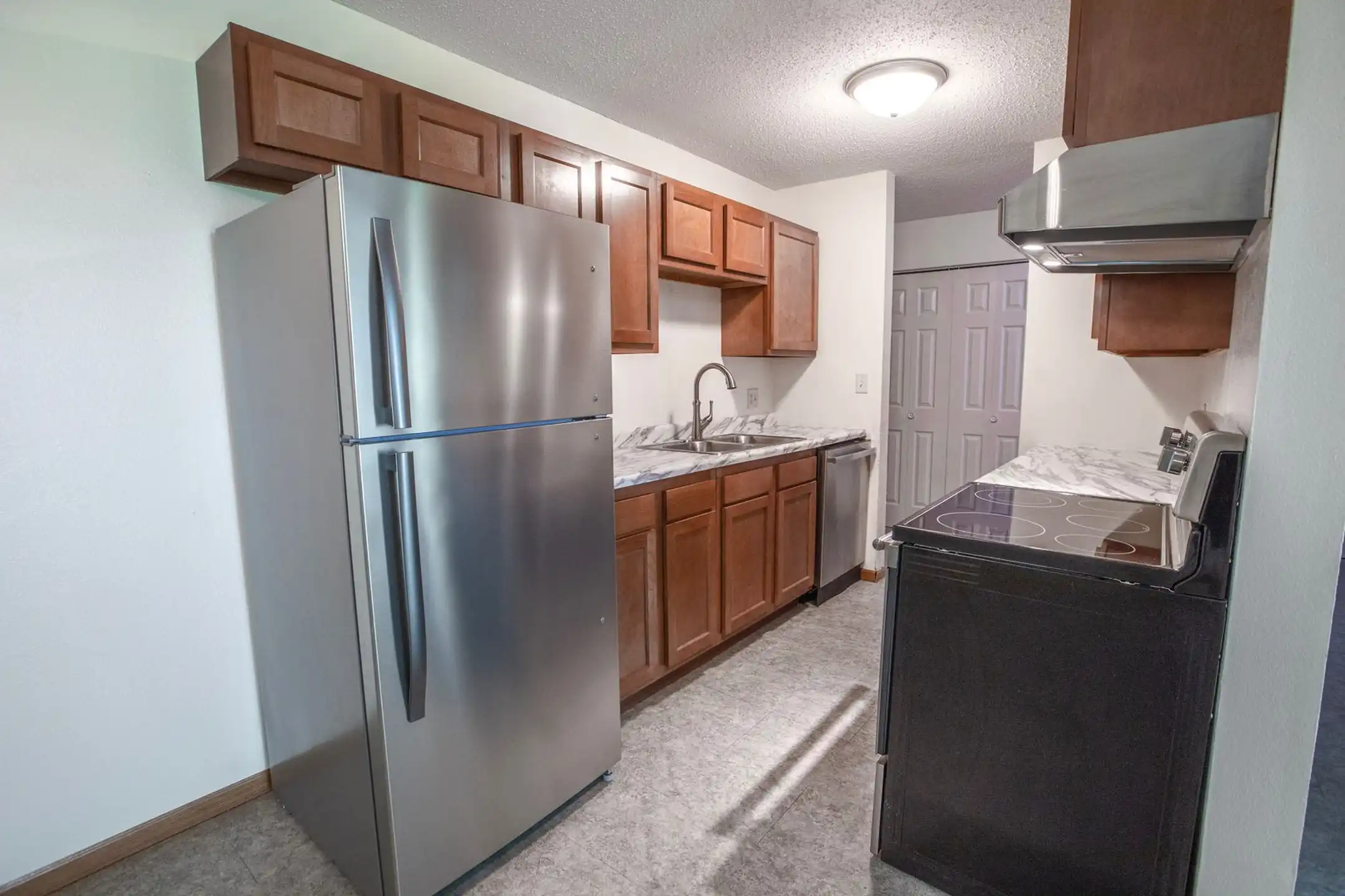 902 Partridge St unit 902-301 - Duluth, MN 55811 | ApartmentGuide.com