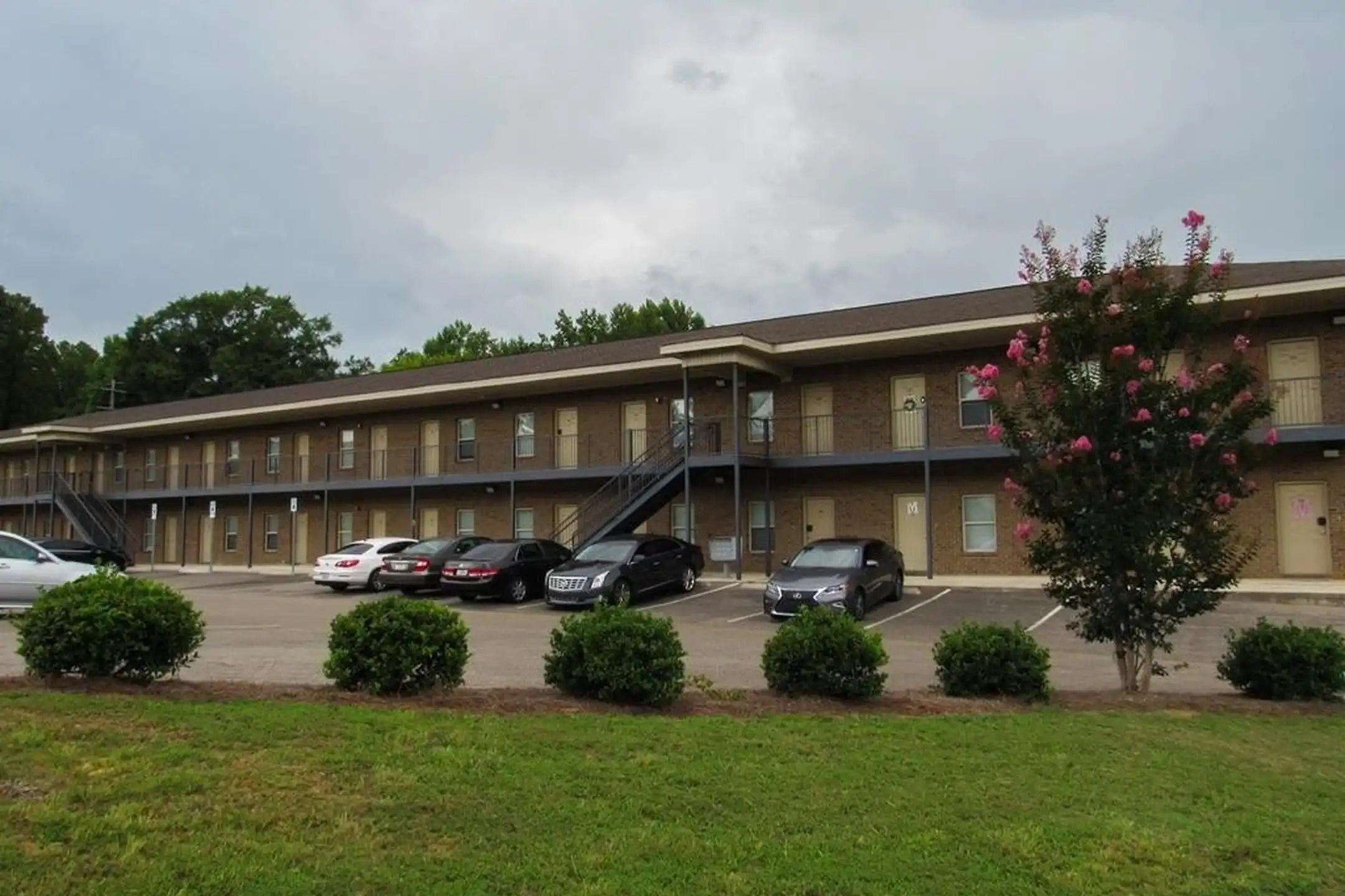707 S Three Notch St - Troy, AL 36081 | ApartmentGuide.com