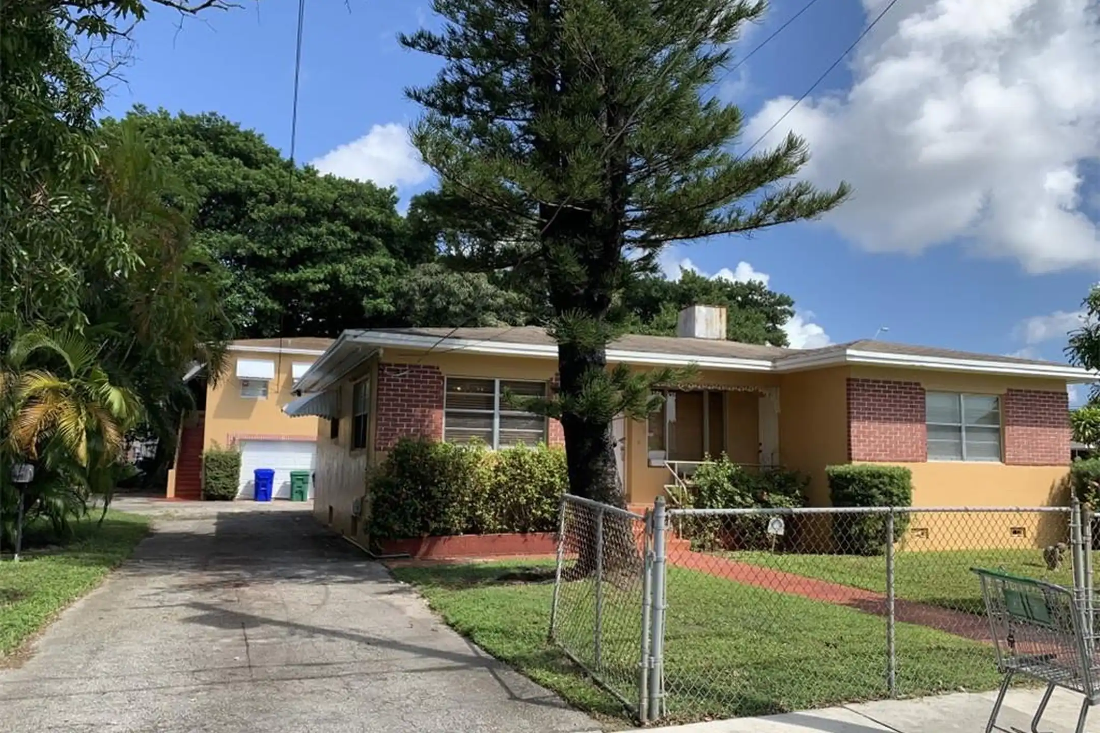 1219 NW 33rd St unit B - Miami, FL 33142 | ApartmentGuide.com