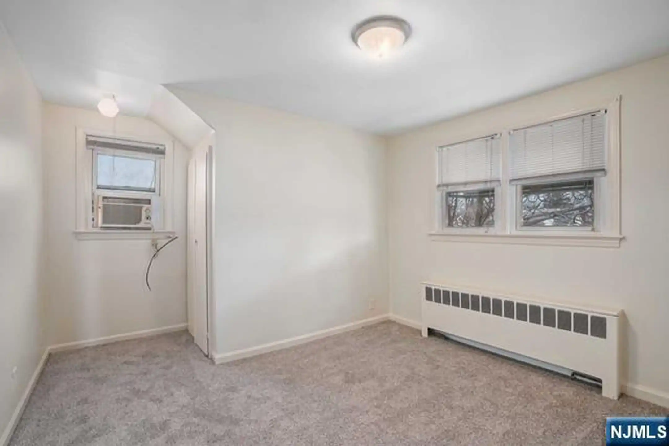 176 Weaver Ave - Bloomfield, NJ 07003 | ApartmentGuide.com