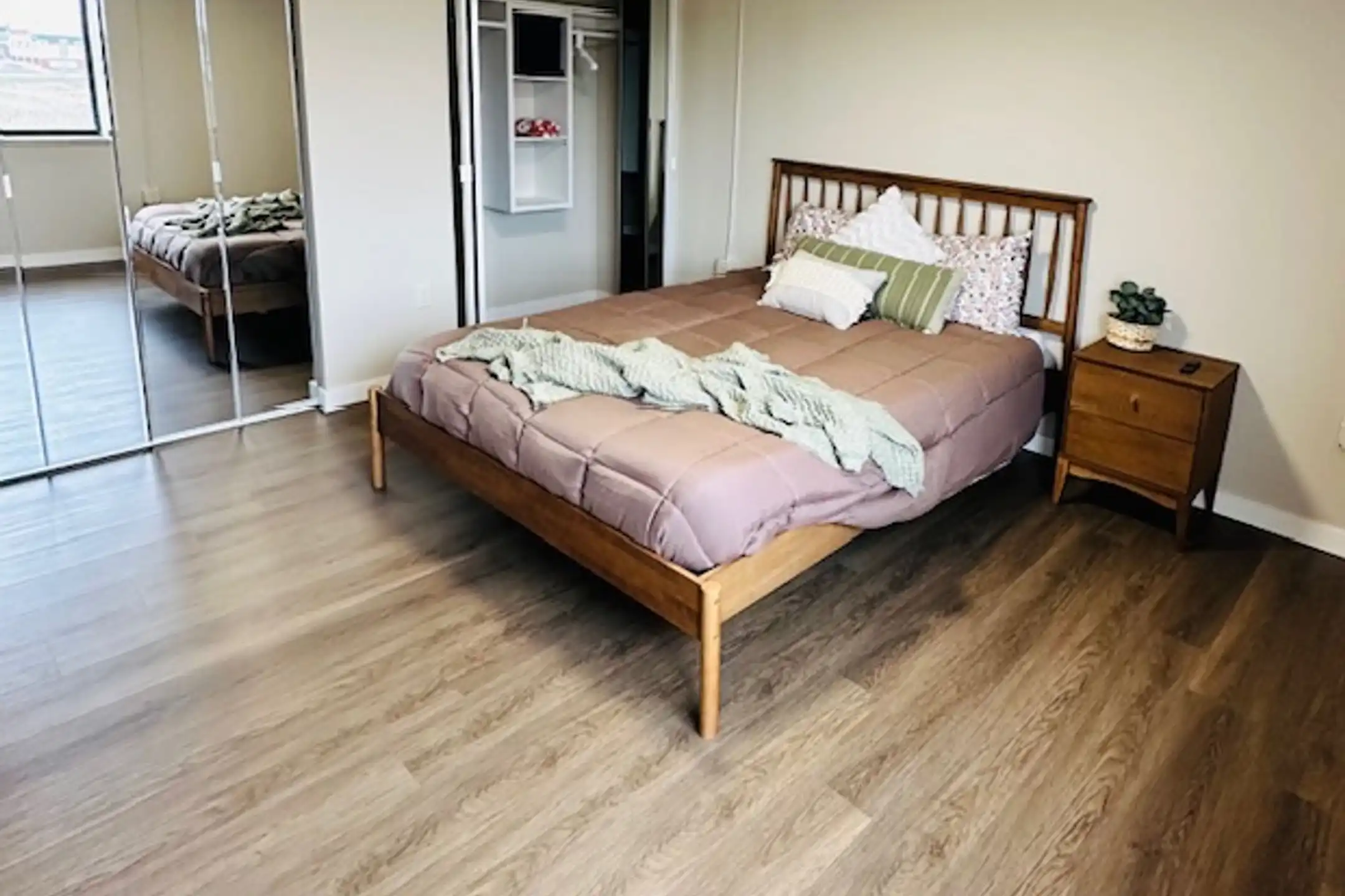 bantr Chilton - Chilton, WI 53014 | ApartmentGuide.com