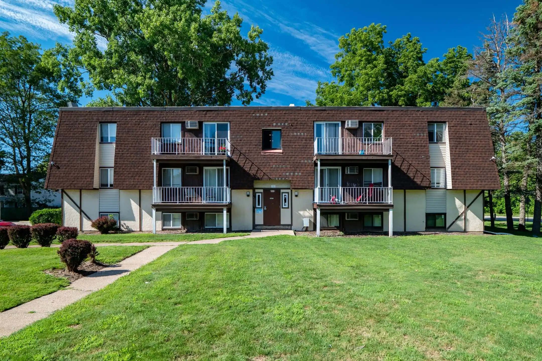 129 David Dr - Elyria, OH 44035 | ApartmentGuide.com