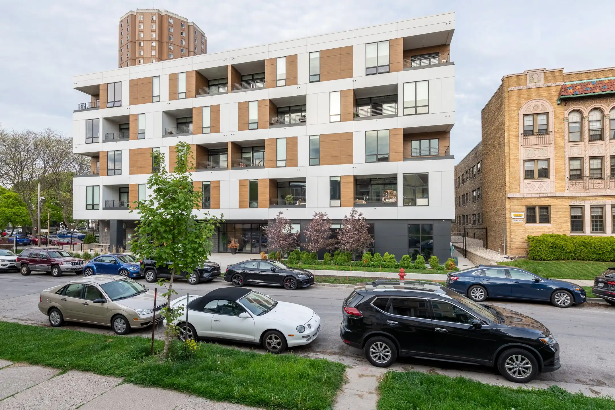 1632 N Franklin Pl unit 309 - Milwaukee, WI 53202 | ApartmentGuide.com