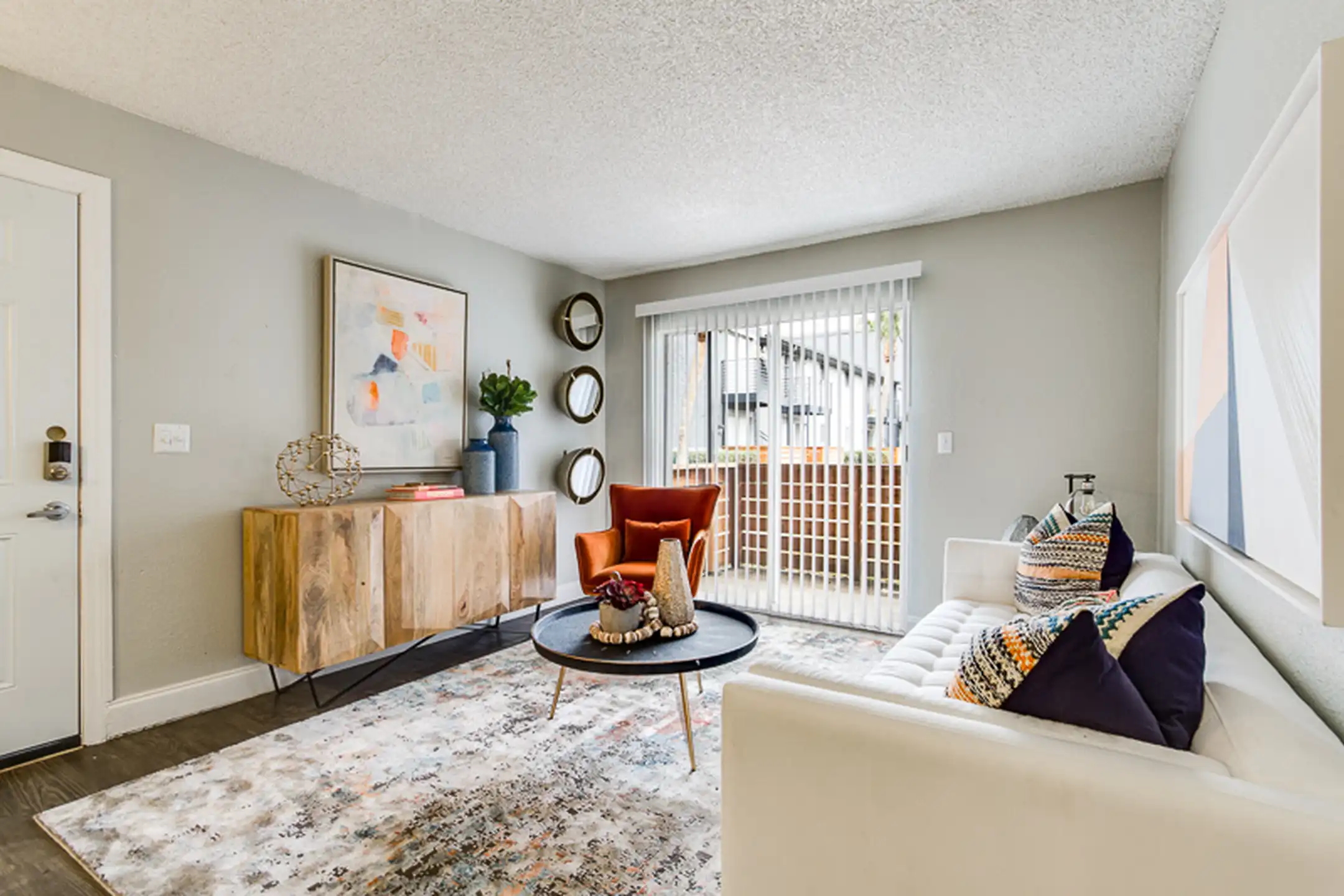 1989 Americana Blvd unit C3 - Orlando, FL 32839 | ApartmentGuide.com