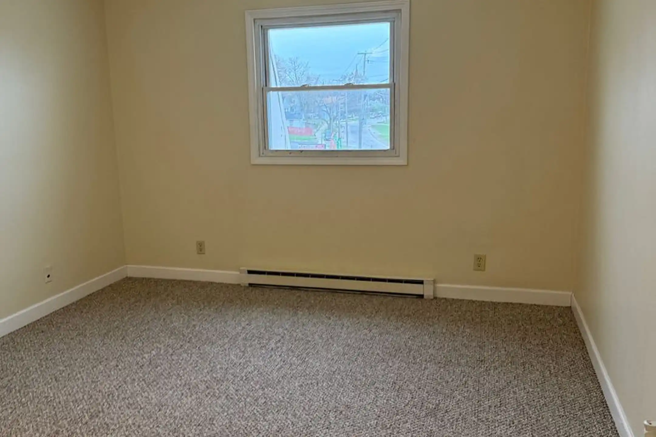 747 Aurora Ave unit 751#7 - Aurora, IL 60505 | ApartmentGuide.com