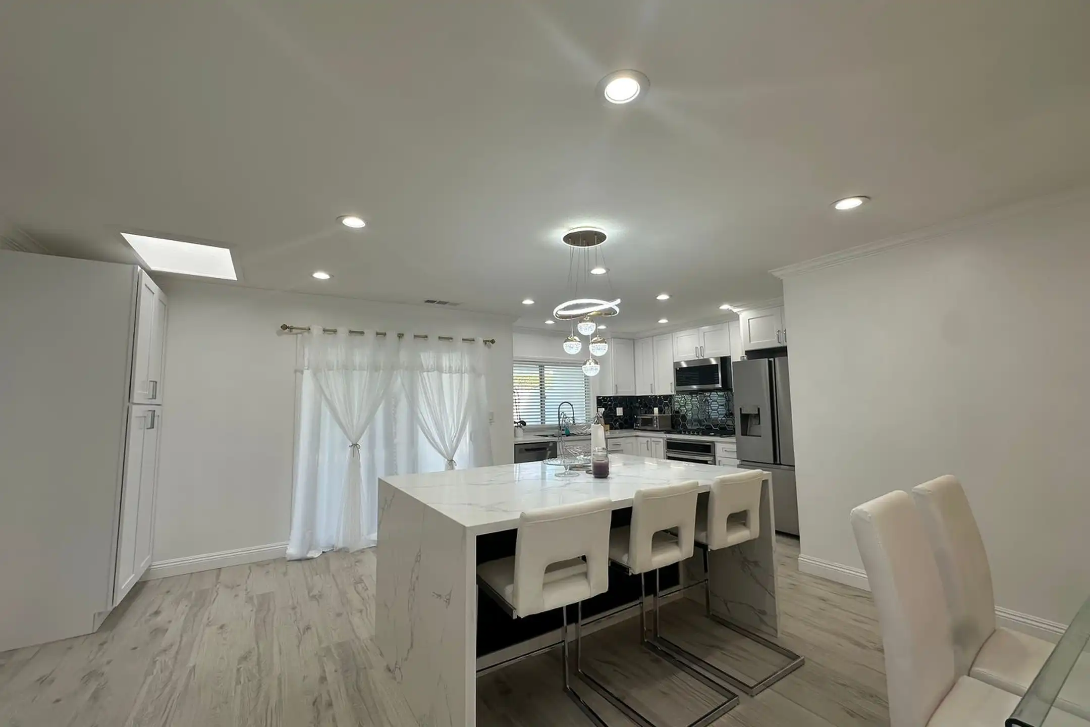 6401 St Paul Cir unit Unit A - Huntington Beach, CA 92647 | ApartmentGuide.com