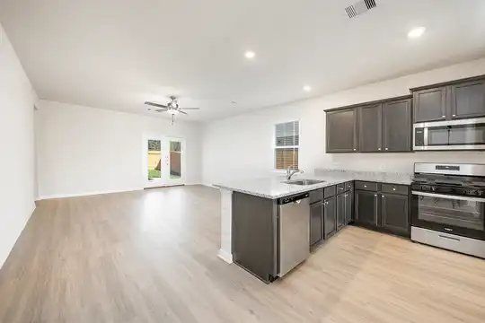 Apartments for Rent in Conroe, TX - 1993 Rentals | ApartmentGuide.com