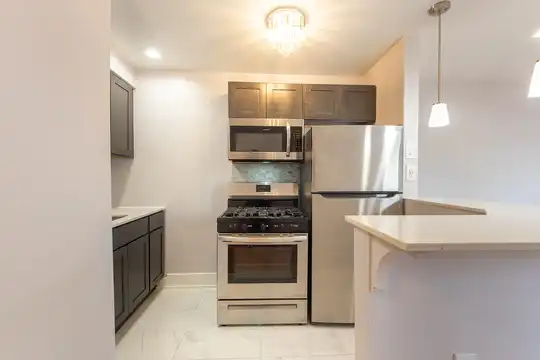 779 Lake St - Newark, NJ 07104 | ApartmentGuide.com