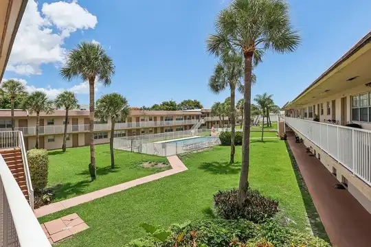 Apartments for Rent in Boca Raton, FL - 1070 Rentals | ApartmentGuide.com