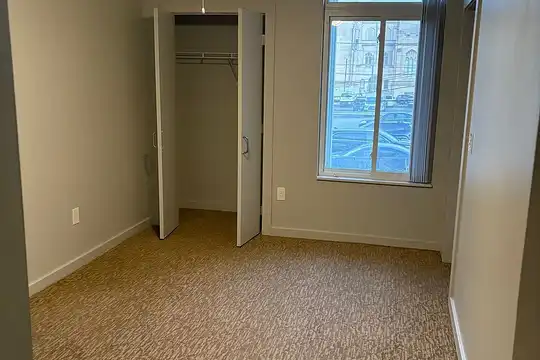 Apartments for Rent in Cleveland, OH - 2001 Rentals | ApartmentGuide.com