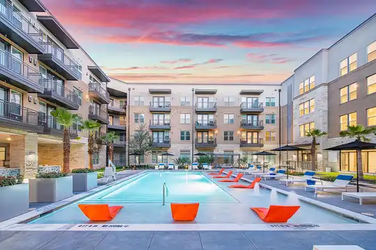 AMLI Frisco Crossing - Frisco, TX 75034 | ApartmentGuide.com