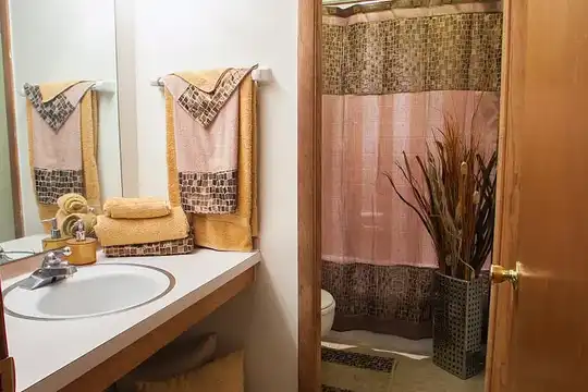 Quarry Lake Park, Racine, WI Apartments for Rent - 104 Apartments ...