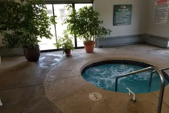 Quarry Lake Park, Racine, WI Apartments for Rent - 104 Apartments ...