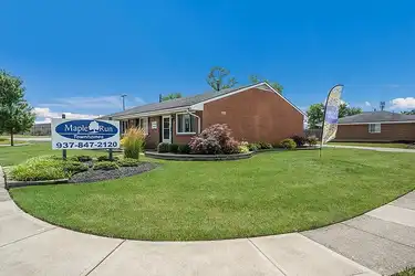 Maple Run Apartments - Miamisburg, OH 45342 | ApartmentGuide.com