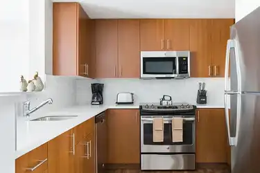Fenway Triangle - Boston, MA 02215 | ApartmentGuide.com