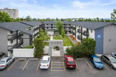 Serrano Apartments - Spokane, WA 99208 | ApartmentGuide.com