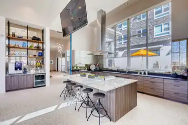 High Line Pointe - Denver, CO 80231 | ApartmentGuide.com