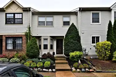 305 Ward Ct - Southampton, PA 18966 | ApartmentGuide.com
