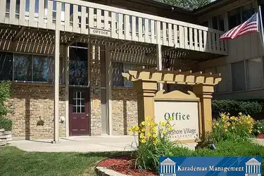 Windpoint Apartments - Racine, WI 53402 | ApartmentGuide.com