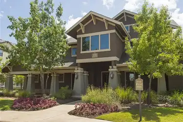 Lory of Bryan - Bryan, TX 77801 | ApartmentGuide.com