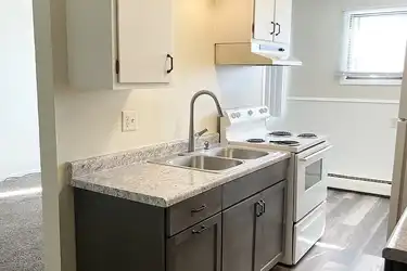 Sullivan Lake Apartments - Fridley, MN 55421 | ApartmentGuide.com