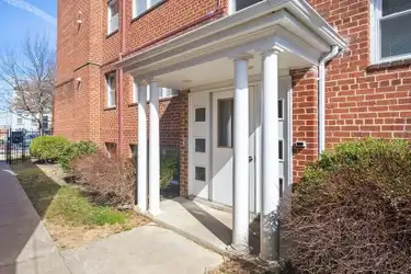526 Kenyon St NW unit 104 - Washington, DC 20010 | ApartmentGuide.com