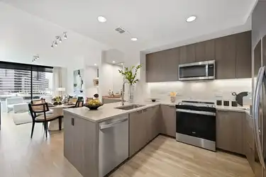 Hanover Midtown - Atlanta, GA 30309 | ApartmentGuide.com