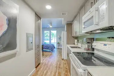 Wynne Watts Commons - Portland, OR 97230 | ApartmentGuide.com