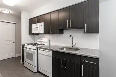 Ridge Court Apartments - Philadelphia, PA 19128 | ApartmentGuide.com