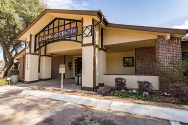 Cameron Creek - Fort Worth, TX 76132 | ApartmentGuide.com