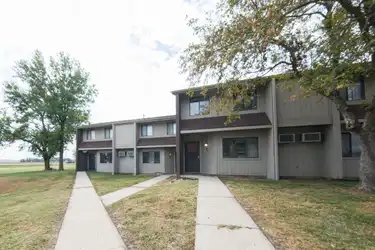 2516 Perry Park Ave unit Unit C - Perry, IA 50220 | ApartmentGuide.com