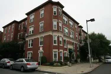 Hamilton Union - Allston, MA 02134 | ApartmentGuide.com
