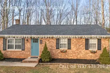 206 Simsbury Ln unit Main Level - Forest, VA 24551 | ApartmentGuide.com