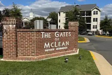 1601 Spring Gate Dr. #1212 - McLean, VA 22102 | ApartmentGuide.com