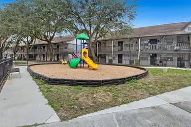 Sharpstown Garden - Houston, TX 77074 | ApartmentGuide.com