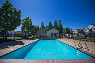 Berry Ridge - Gresham, OR 97030 | ApartmentGuide.com